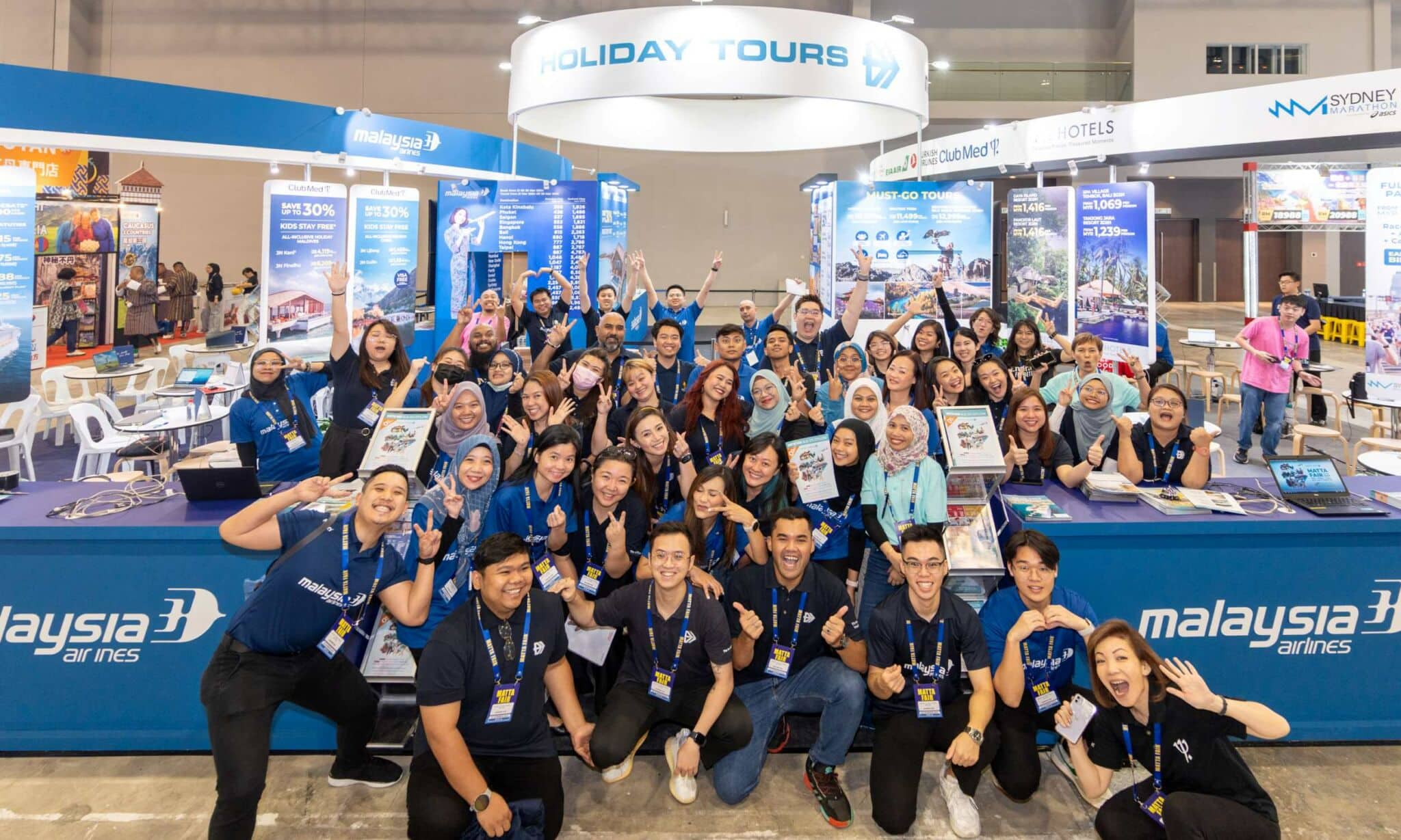 About Us - Holiday Tours & Travel